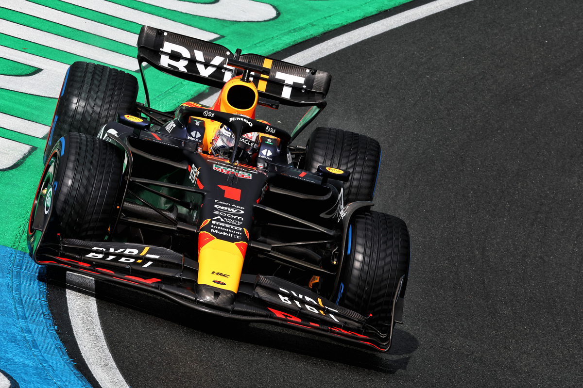 news: Verstappen fastest as McLaren shows promise - Speedcafe.com