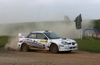 Evans wins opening heat of Rally Victoria