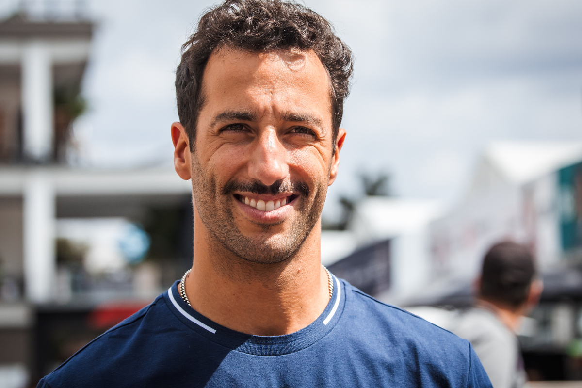 news: Ricciardo having to rebuild wrist strength on F1 return ...